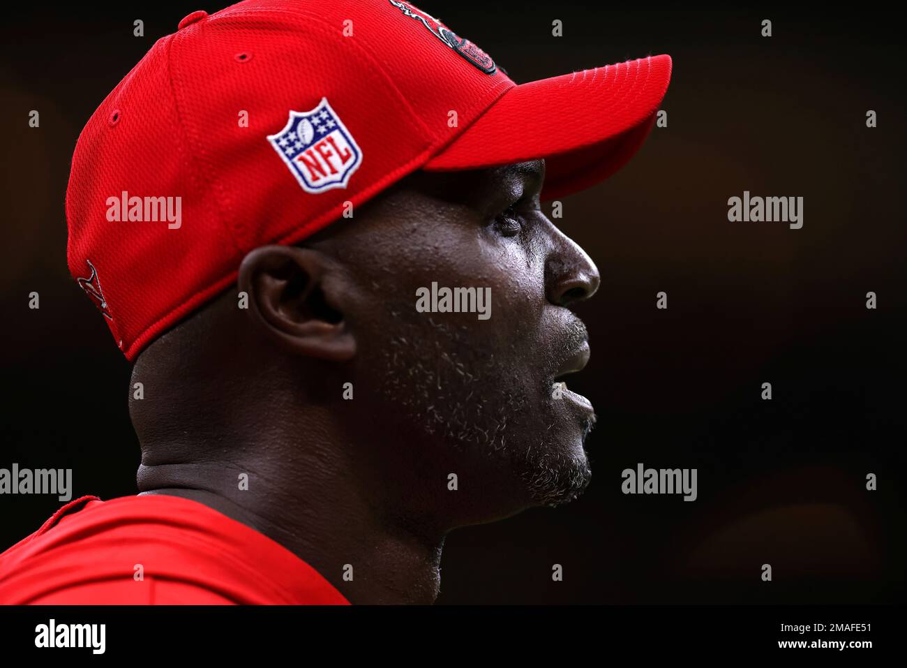 Tampa Bay Buccaneers head coach Todd Bowles reacts during an NFL ...