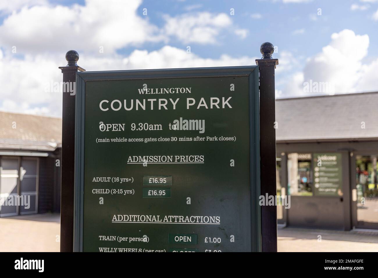 Arborfield hi-res stock photography and images - Alamy