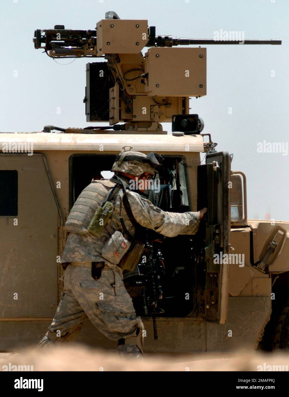 M4 carbine w grenade launcher hi-res stock photography and images - Alamy