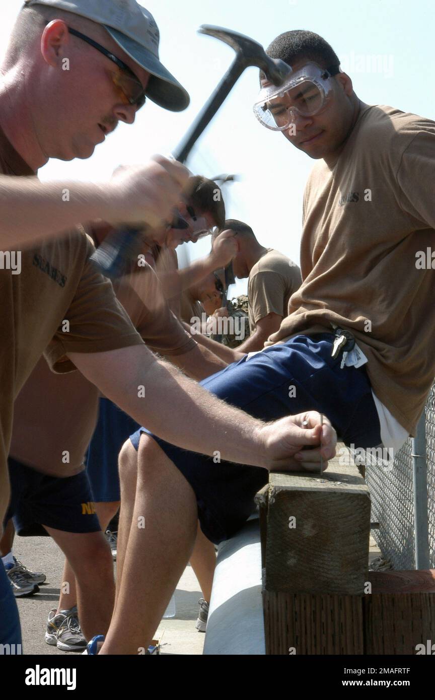 Naval base point loma hi-res stock photography and images - Alamy