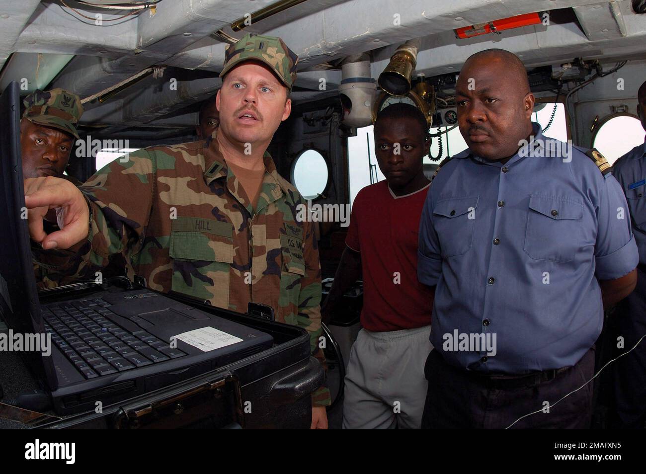 060803-N-5821P-013. [Complete] Scene Caption: 060803-N-5821P-013 (Aug ...