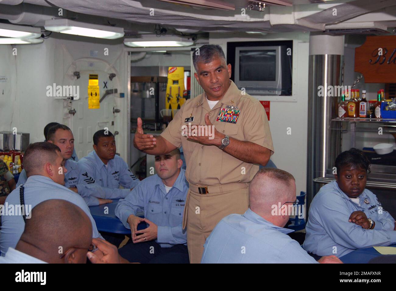 Uss mason hi-res stock photography and images - Alamy