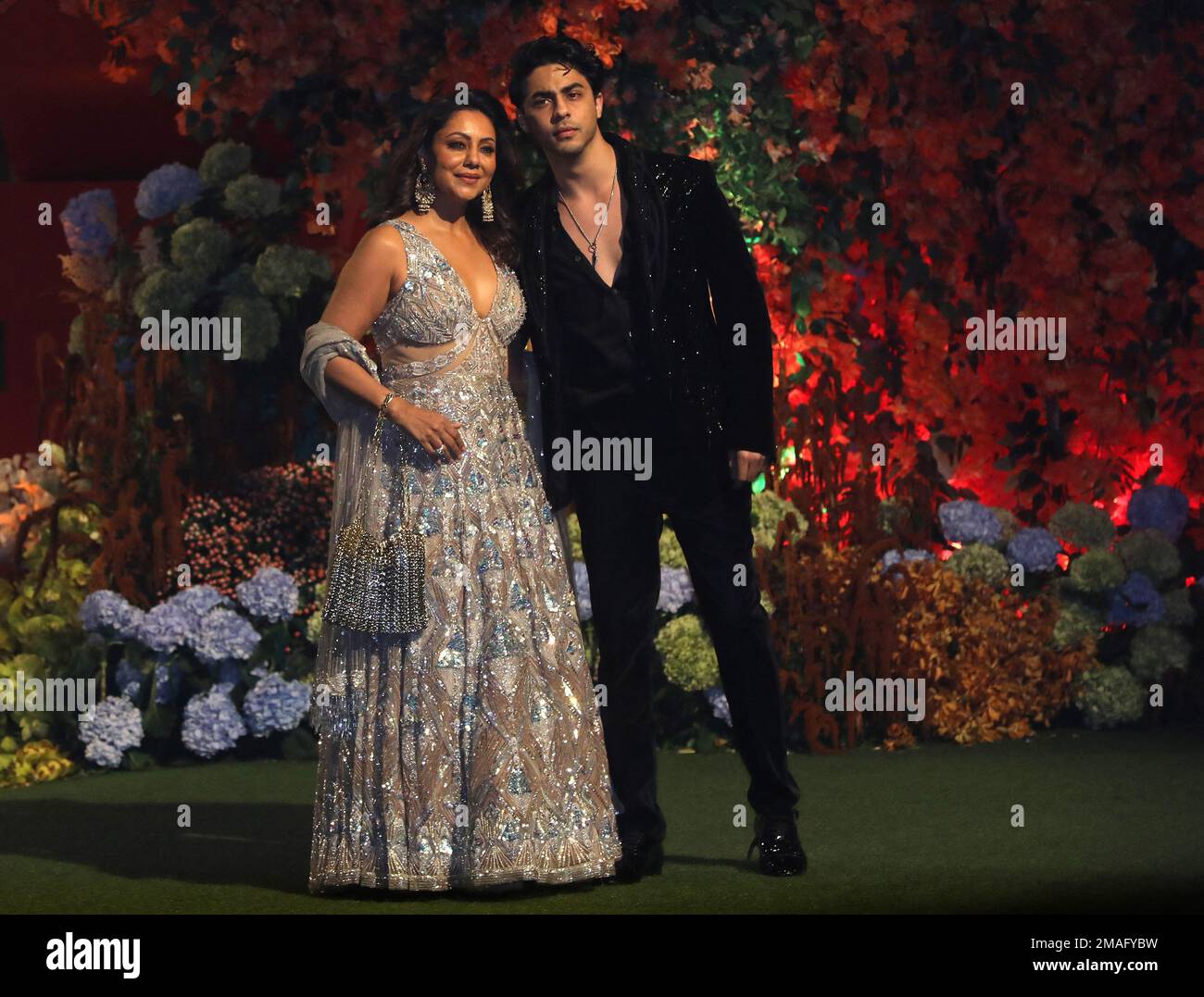 Encore healthcare ceo viren merchant hi-res stock photography and ...