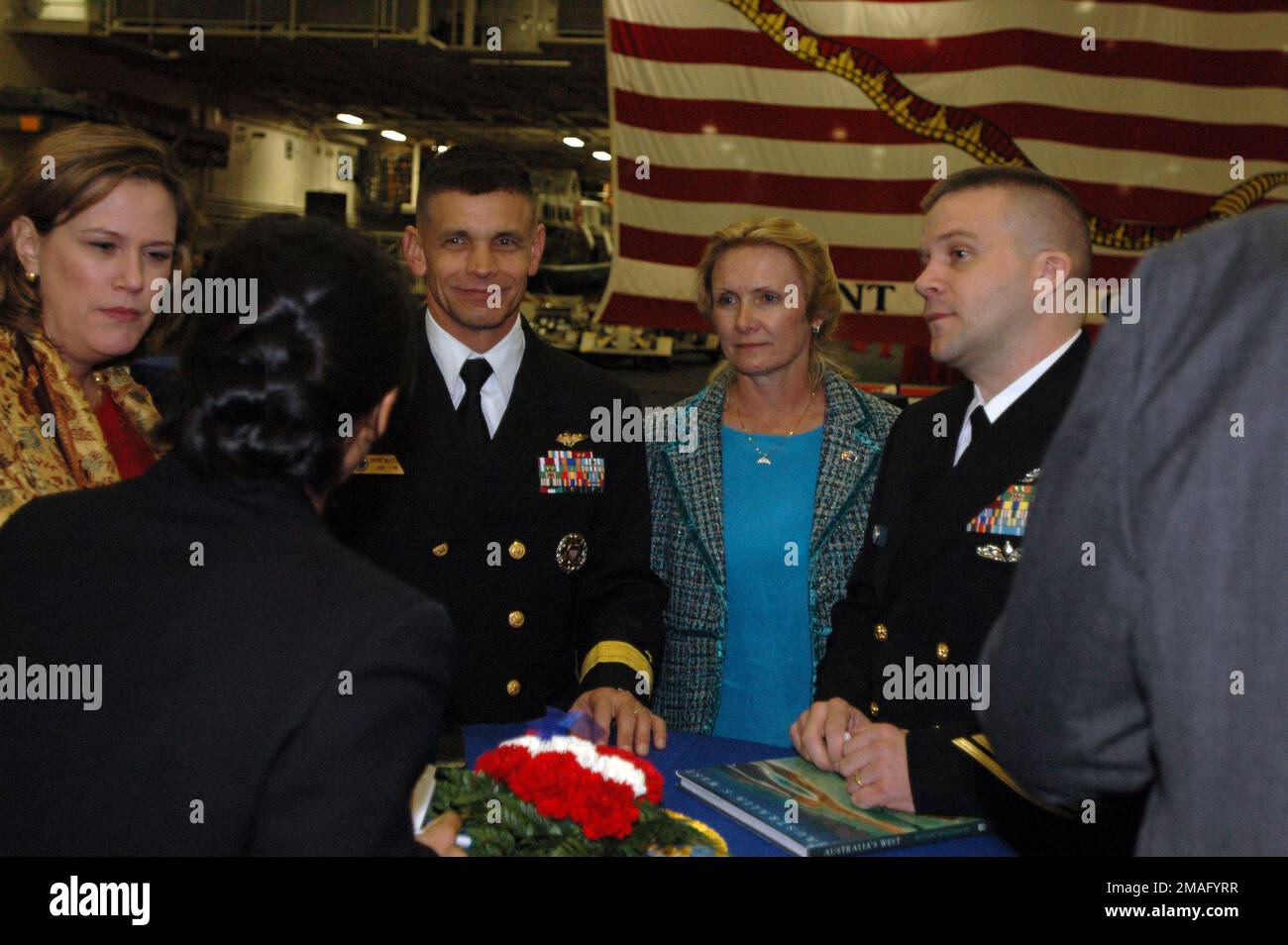 Uss kitty hawk sailors hi-res stock photography and images - Alamy