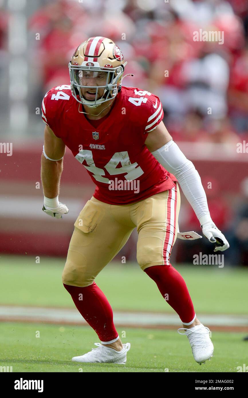 San Francisco 49ers fullback Kyle Juszczyk (44) runs a play during an ...