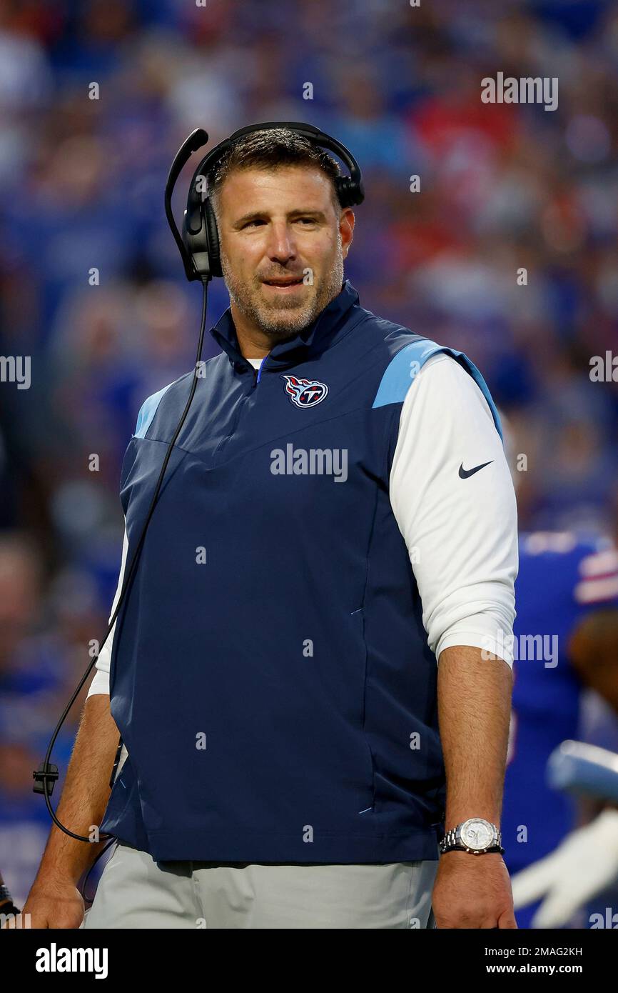 Tennessee Titans head coach Mike Vrabel stands on field during an NFL ...