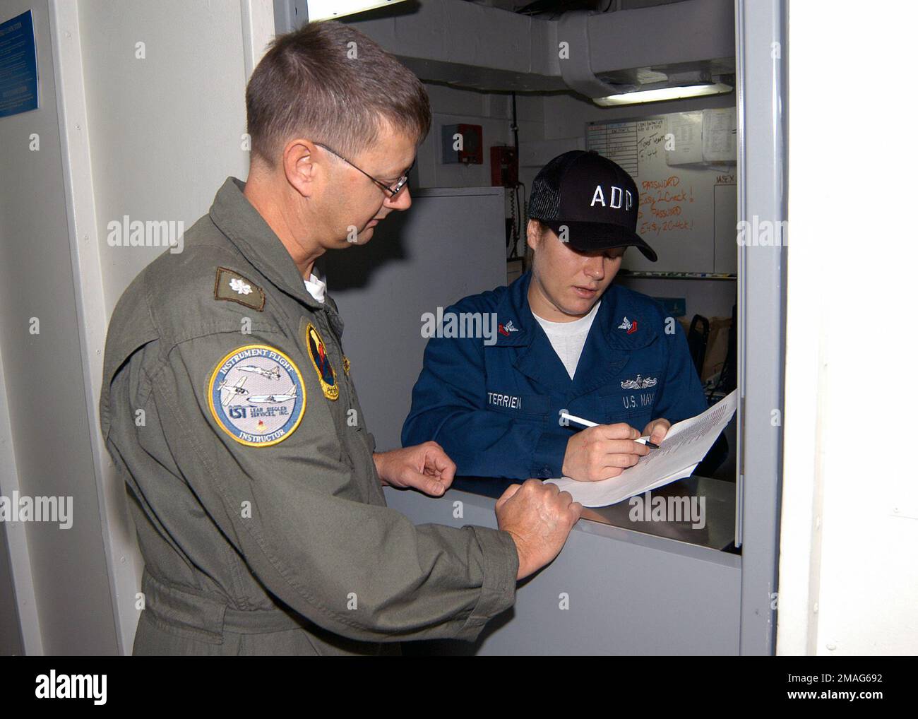 Uss blue ridge hi-res stock photography and images - Alamy