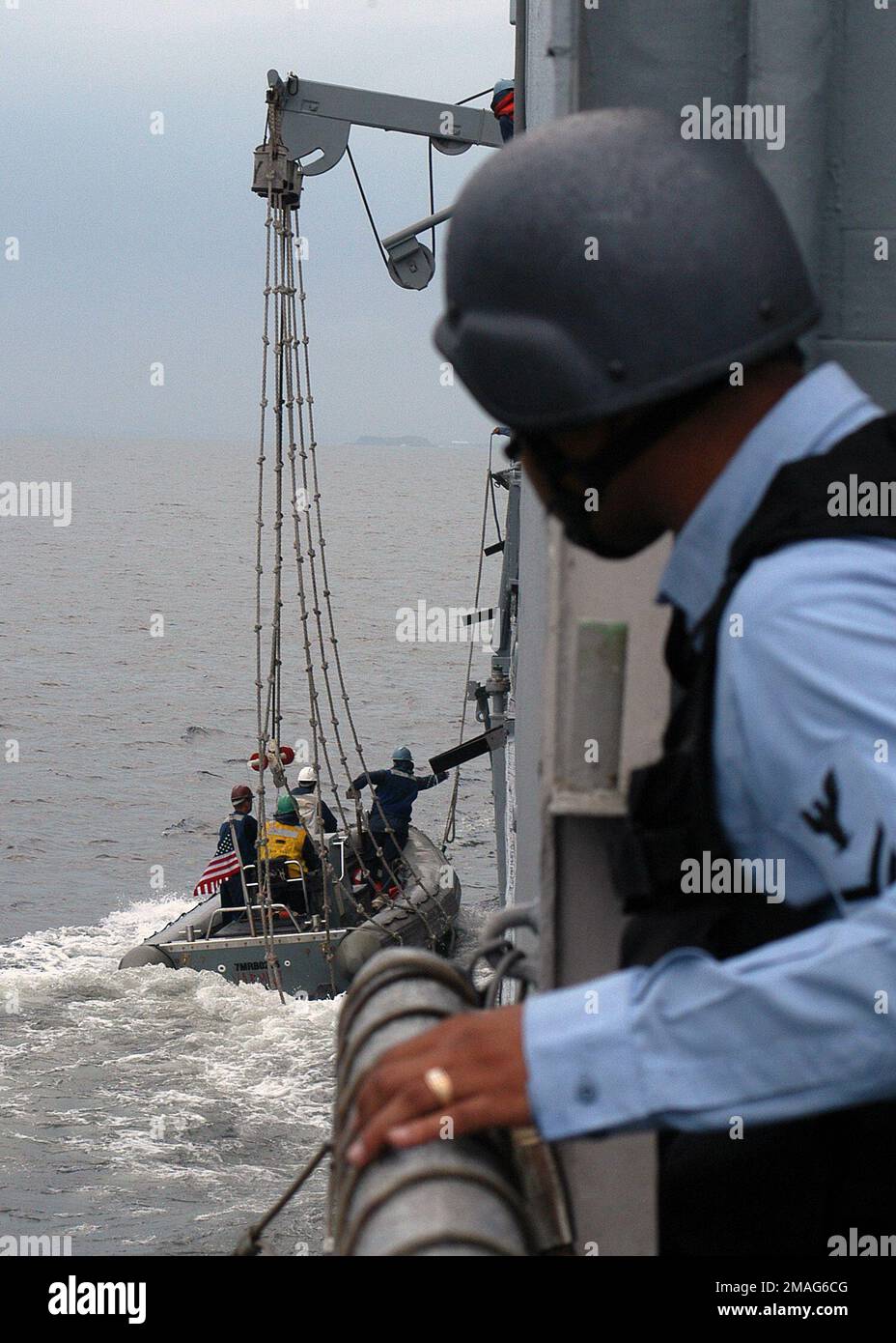 Uss gary ffg hi-res stock photography and images - Alamy
