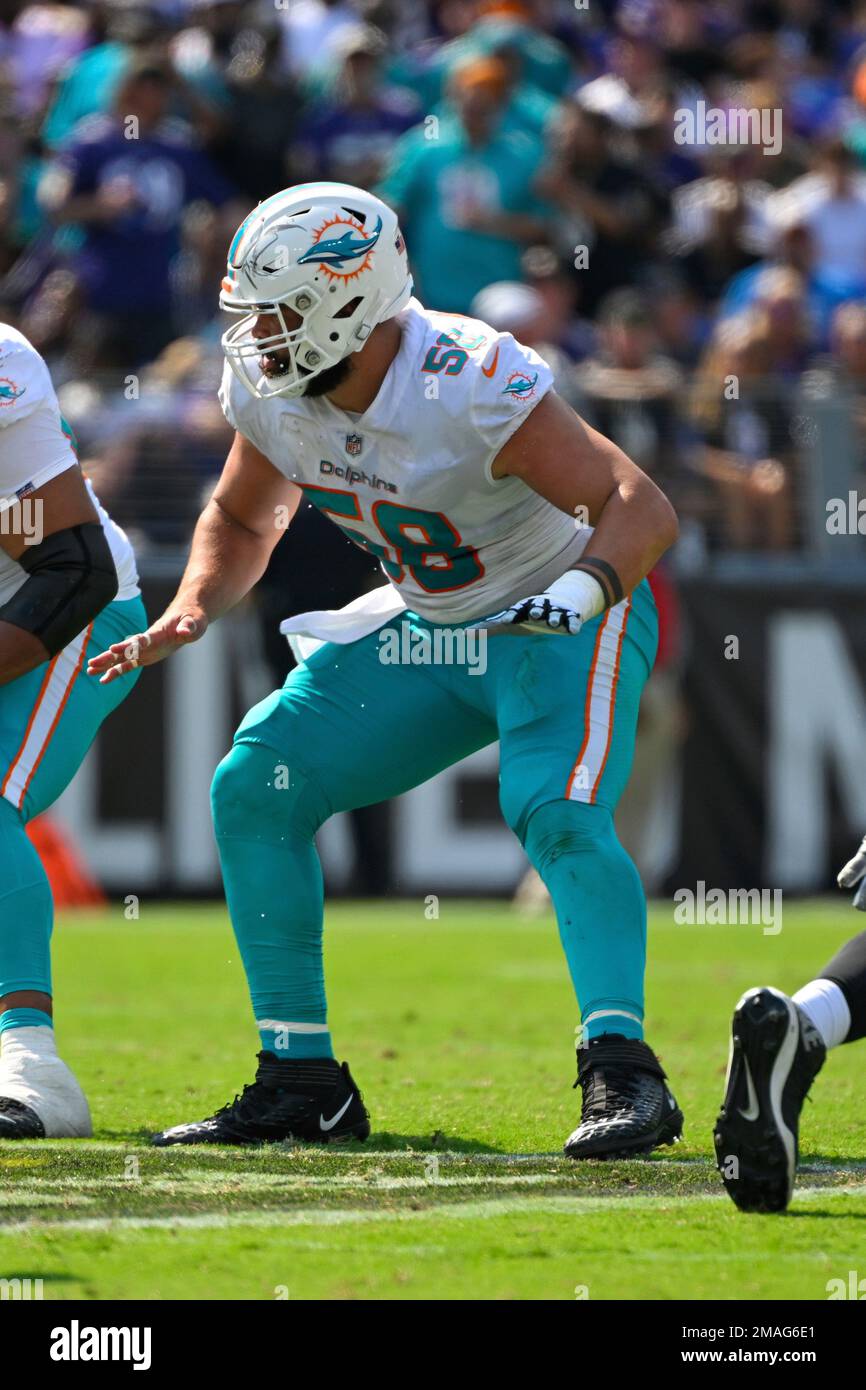 Miami Dolphins center Connor Williams (58) in action during the first ...