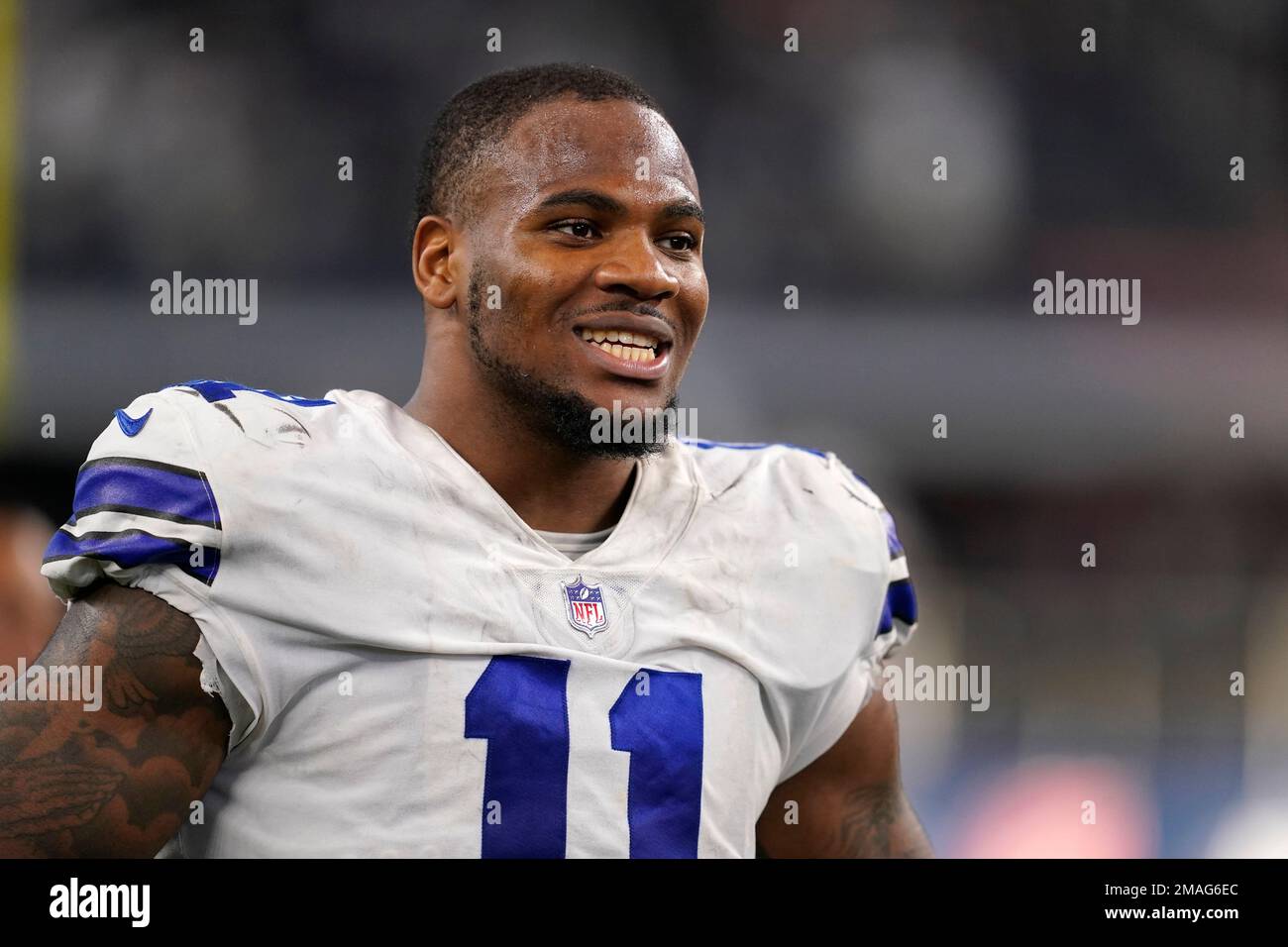 Dallas Cowboys' Micah Parsons visits with Cincinnati Bengals players ...
