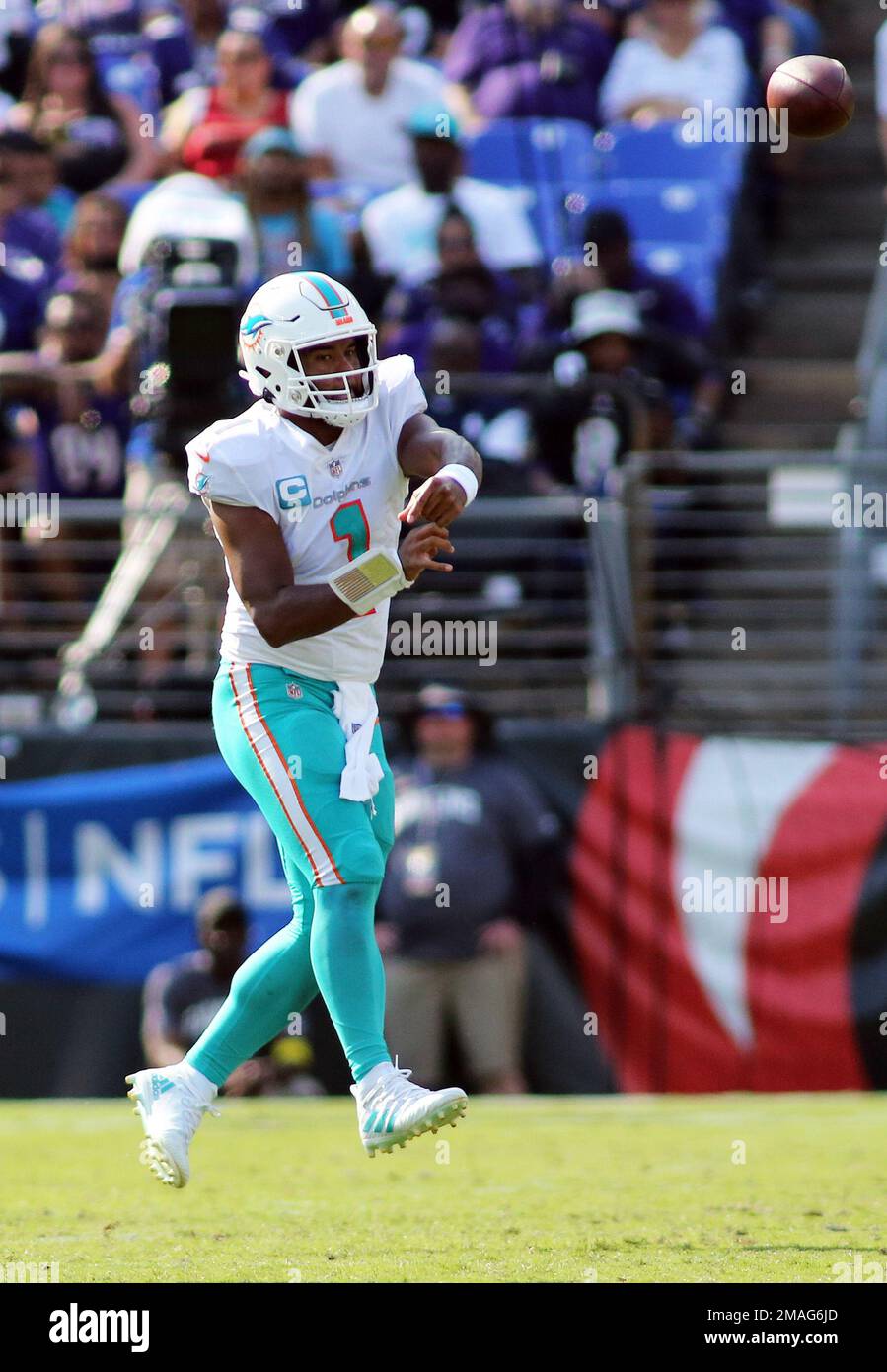 Miami Dolphins quarterback Tua Tagovailoa (1) throws during an NFL ...