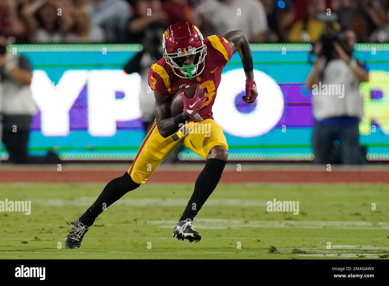 Southern California wide receiver Jordan Addison runs the ball during ...