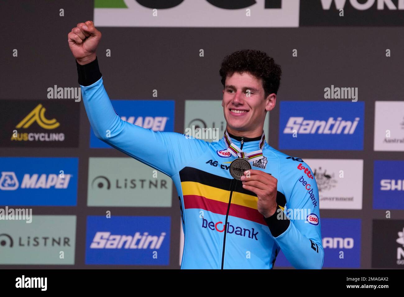 Belgium's Alec Segaert celebrates winning the silver medal in the men's ...
