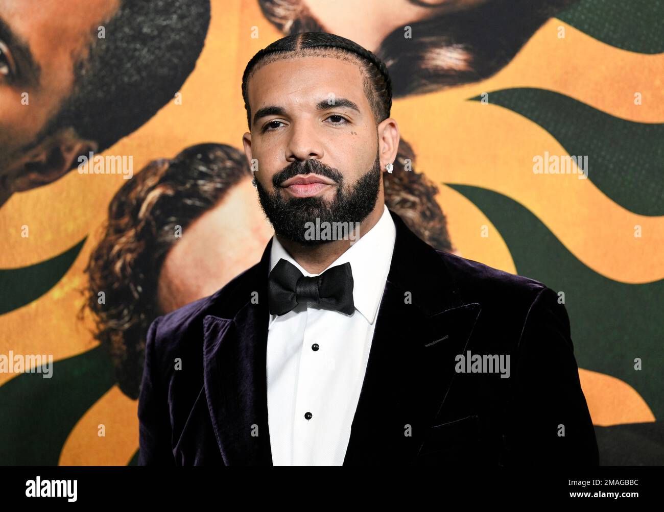 Drake attends the world premiere of "Amsterdam" at Alice Tully Hall on ...