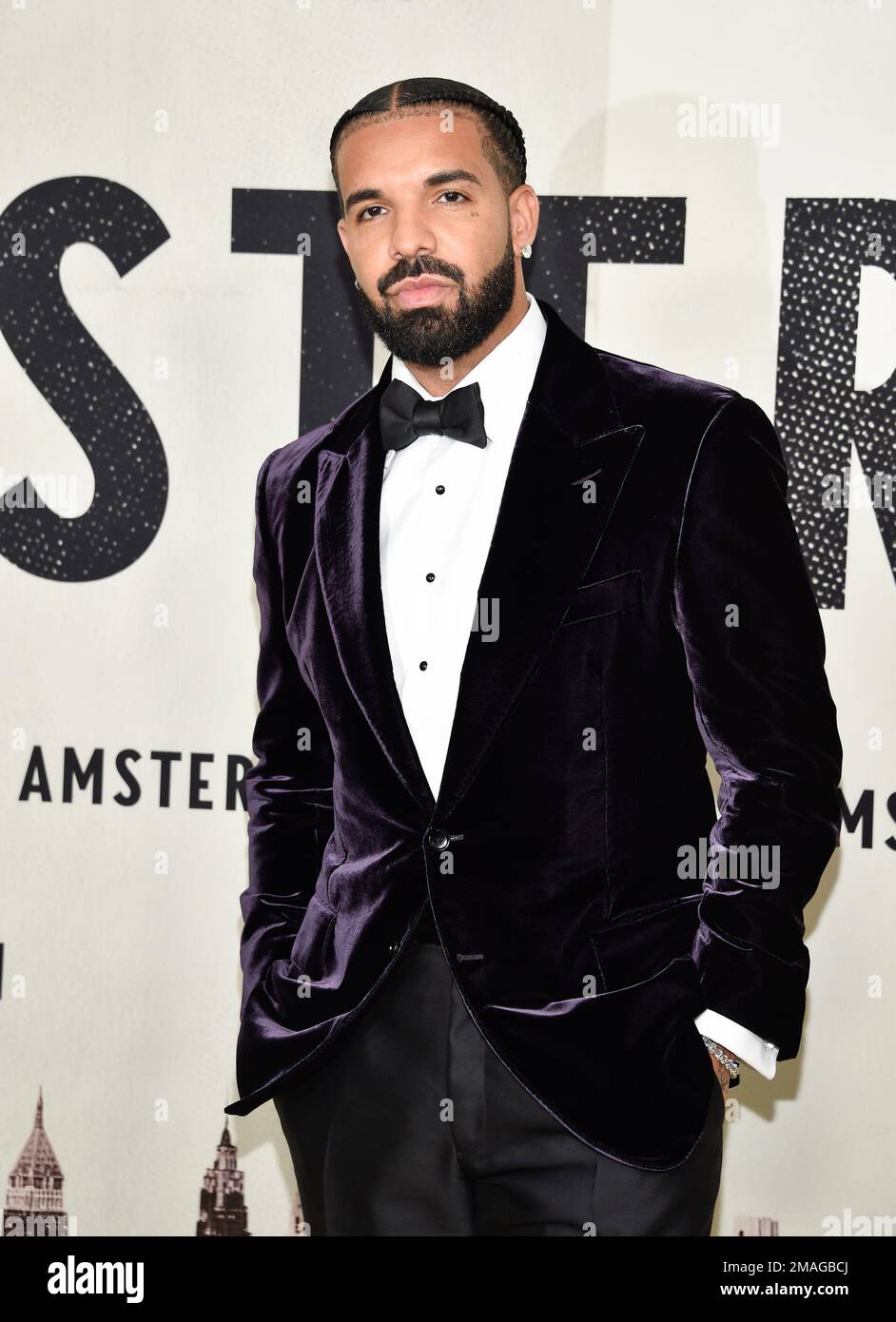 Drake attends the world premiere of "Amsterdam" at Alice Tully Hall on ...