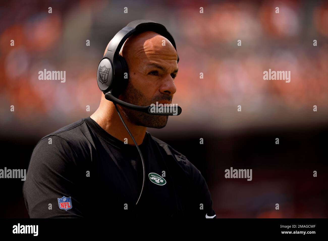New York Jets head coach Robert Saleh stands on the sideline during an ...
