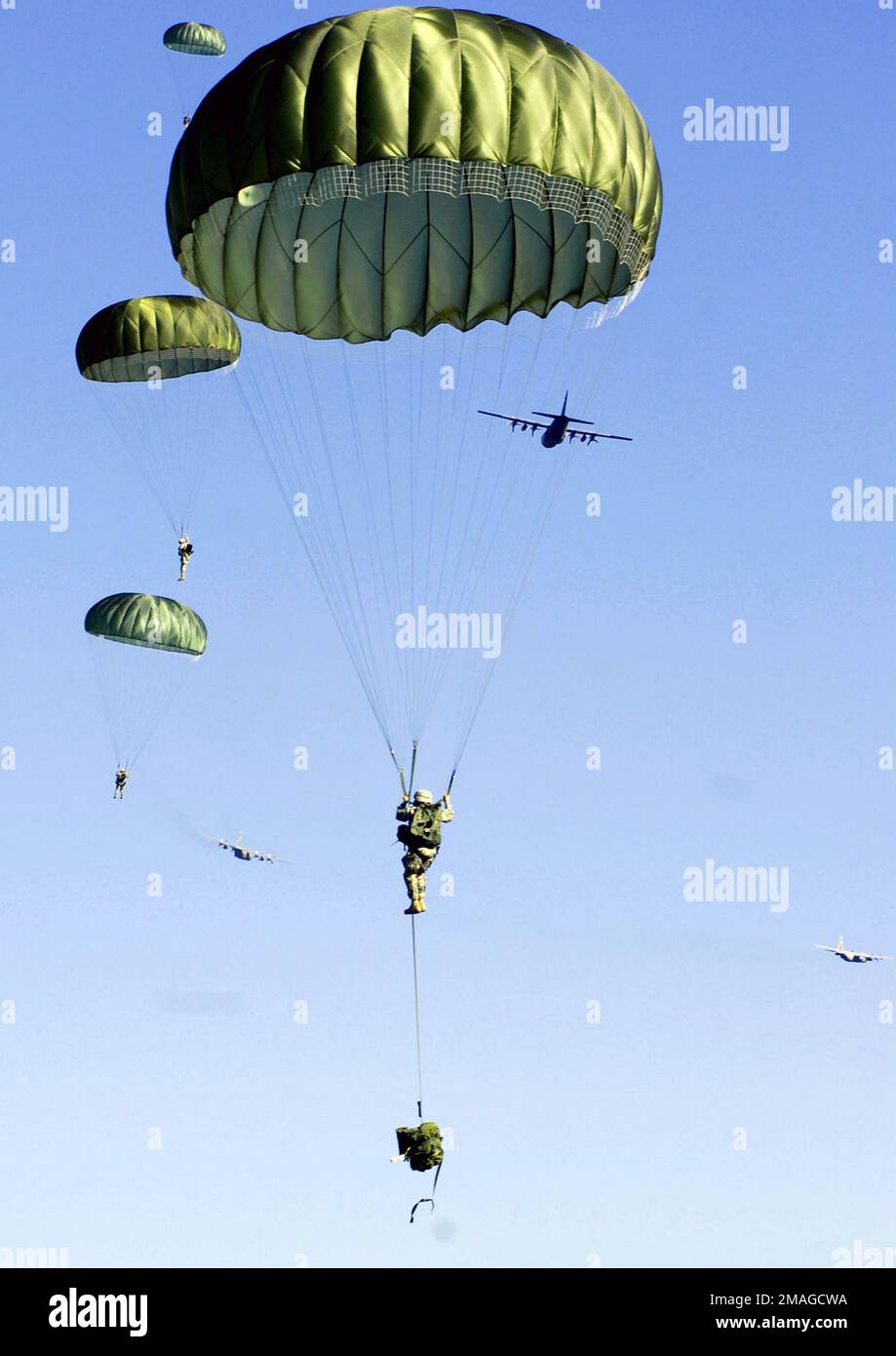 061016-A-0497K-001. Base: Grafenwoehr Country: Deutschland / Germany ...