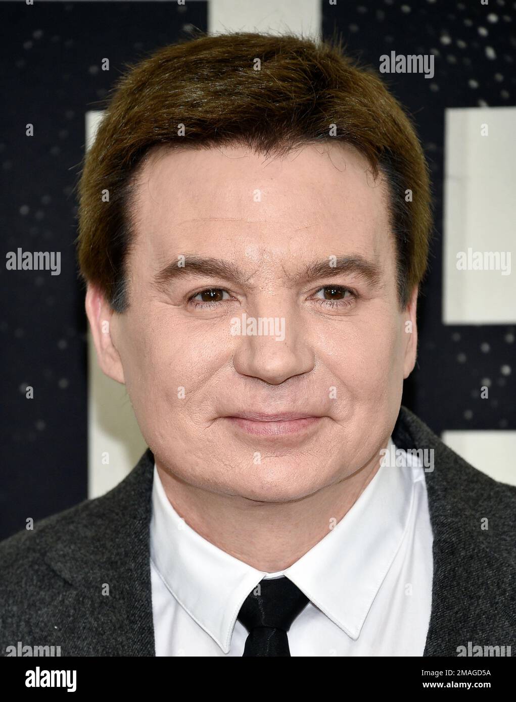 Mike Myers attends the world premiere of "Amsterdam" at Alice Tully ...