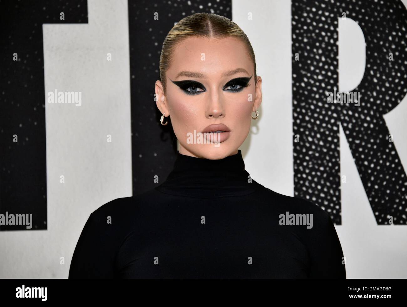 Meredith Duxbury attends the world premiere of "Amsterdam" at Alice ...