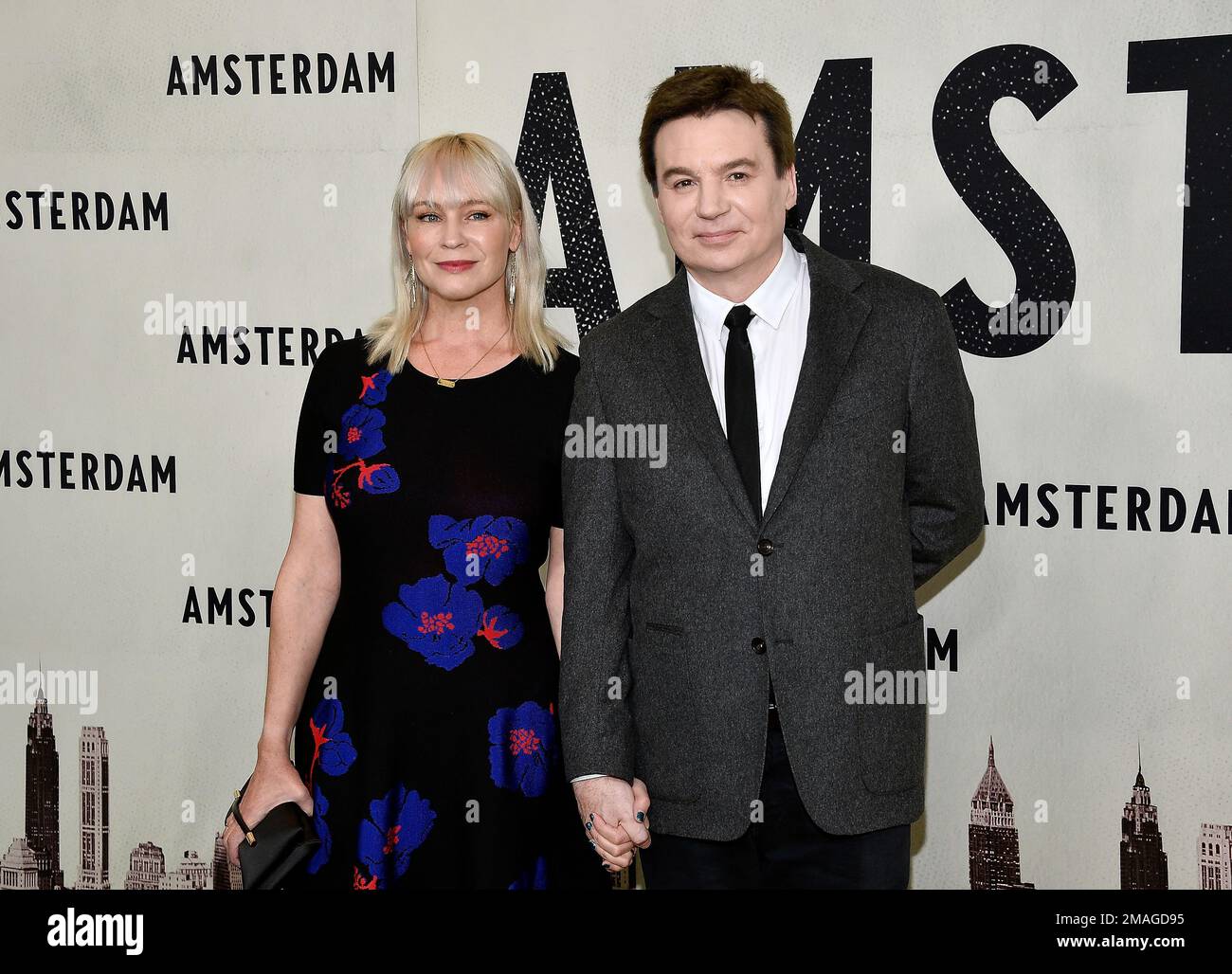Mike Myers Wife Kelly Tisdale