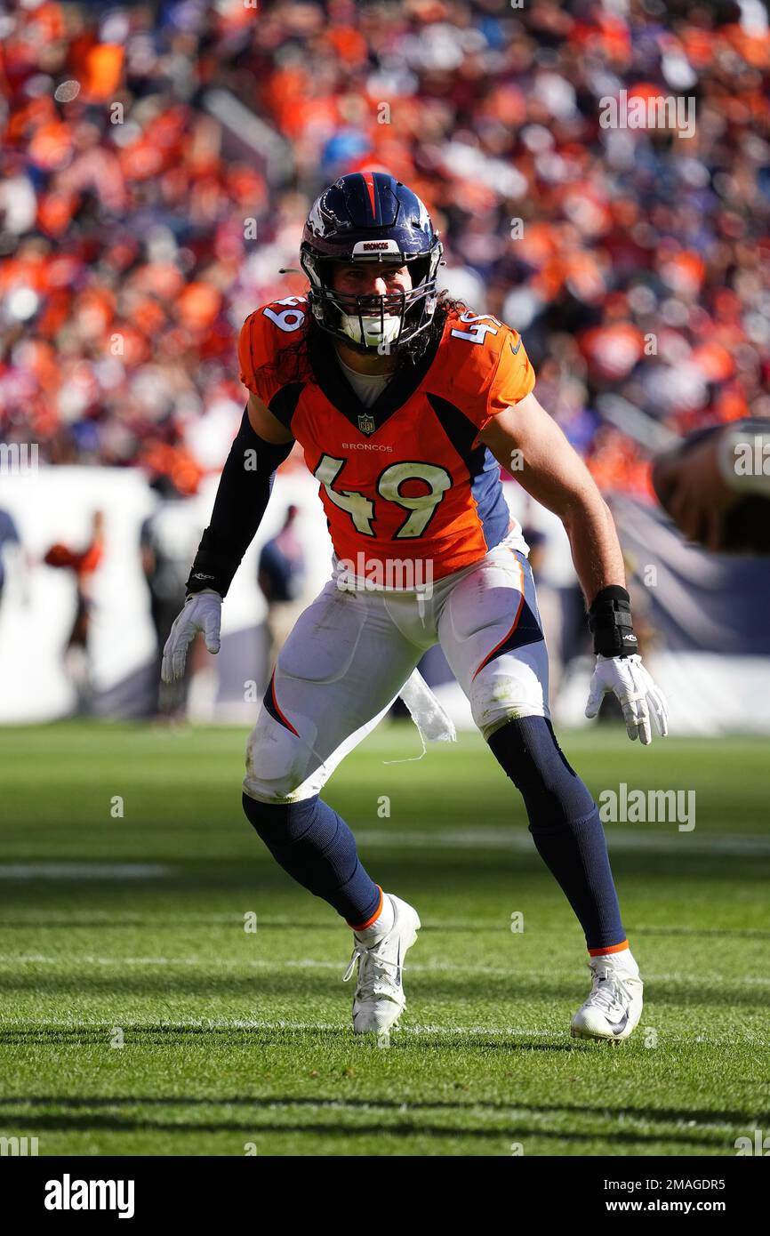 Denver Broncos linebacker Alex Singleton (49) against the Houston ...