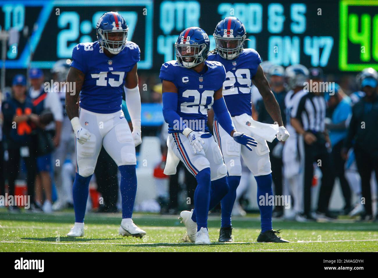 New York Giants' Julian Love (20) reacts during the second half an NFL ...