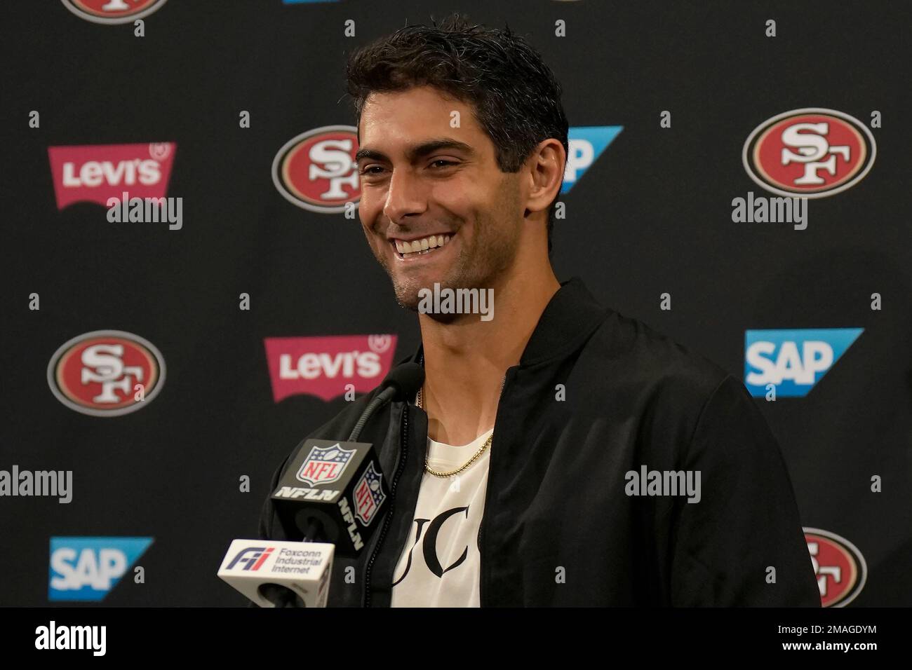 San Francisco 49ers quarterback Jimmy Garoppolo speaks at a news ...