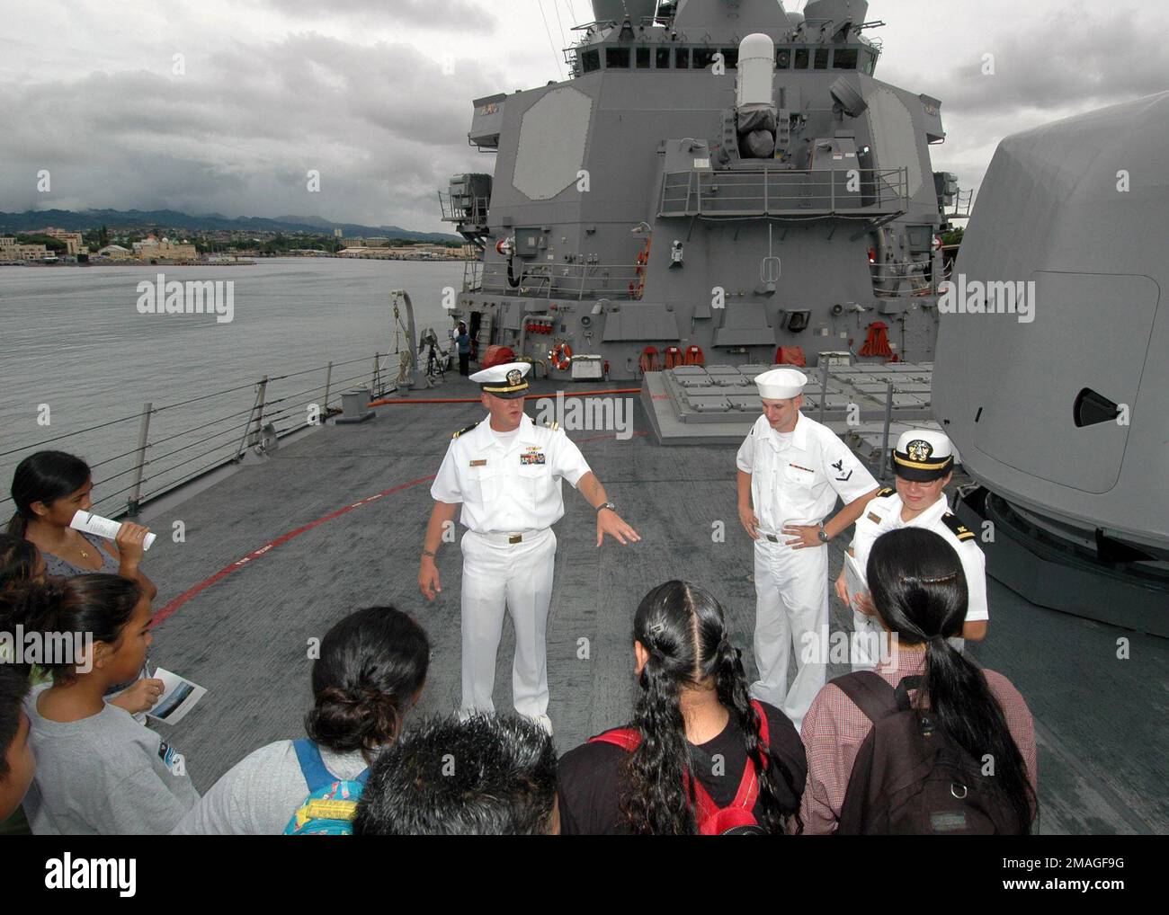 Uss hopper hi-res stock photography and images - Alamy