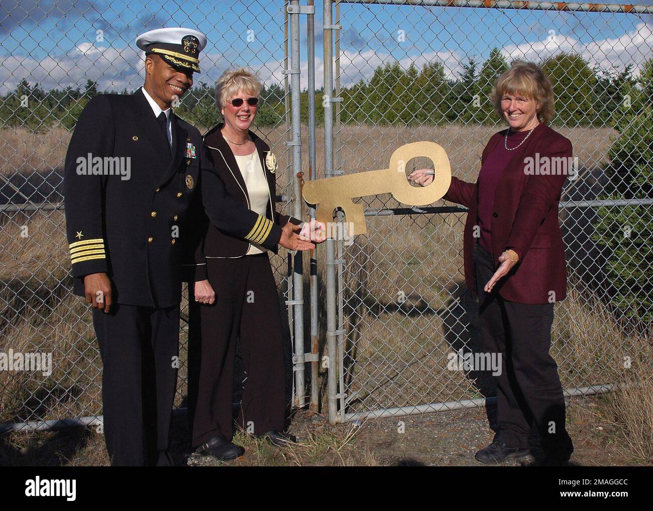 061110-N-6247M-009. Base: Oak Harbor State: Washington (WA) Country ...