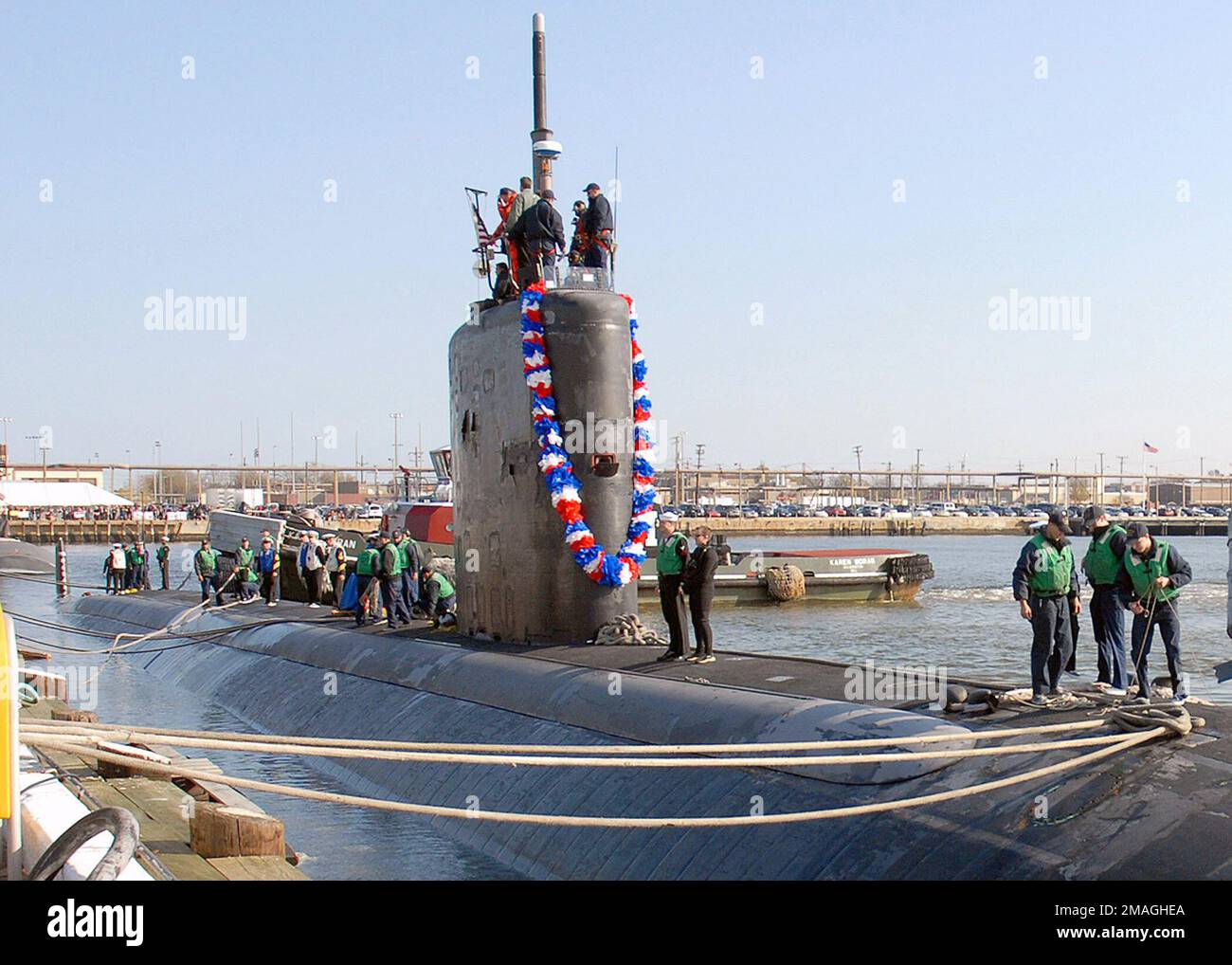 061120-N-8655E-131. Base: Norfolk State: Virginia (VA) Country: United ...