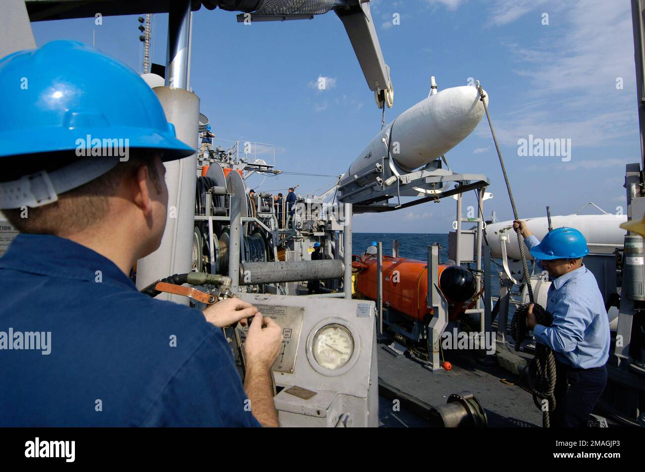 Uss ardent mcm 12 hi-res stock photography and images - Alamy