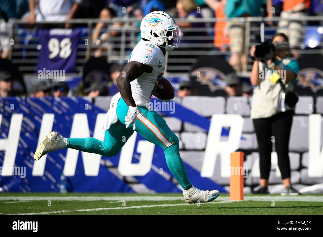 Miami Dolphins wide receiver Tyreek Hill runs for a touchdown during ...