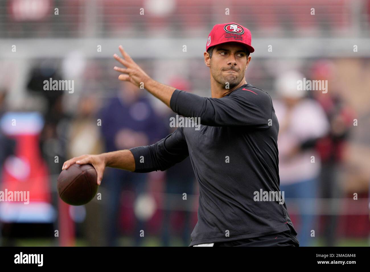 San Francisco 49ers quarterback Jimmy Garoppolo warms up before an NFL ...