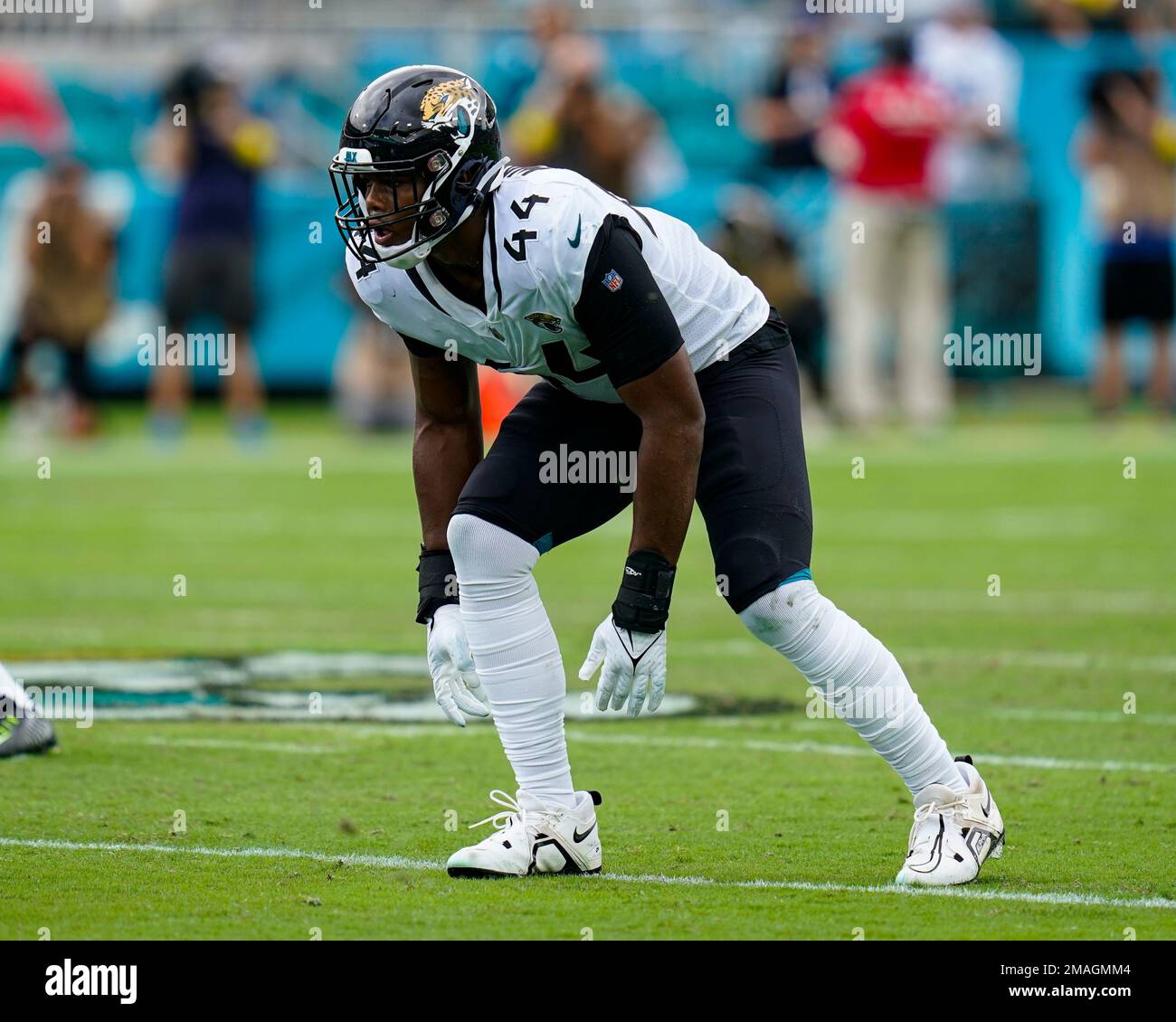 Jacksonville Jaguars linebacker Travon Walker (44) plays against the ...