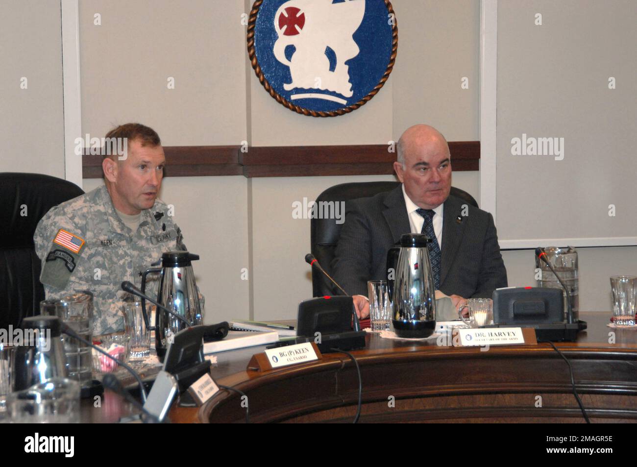 Usarso briefing hi-res stock photography and images - Alamy