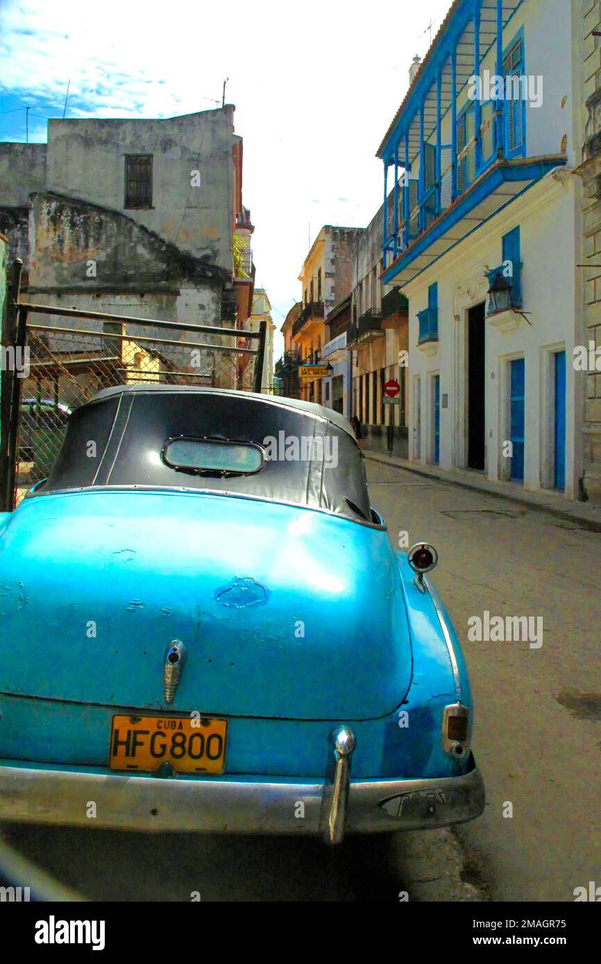 Famous Old Car, Street Scene, Habana Vieja, Havana, Cuba, América Stock ...