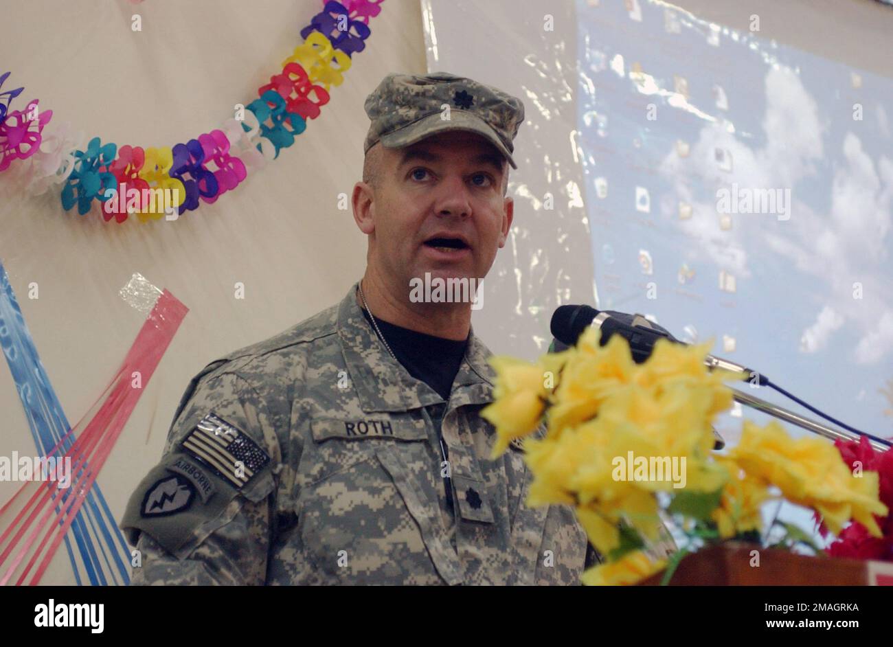 070106-A-6553F-005. Base: Al Hillah State: Babil Country: Iraq (IRQ ...