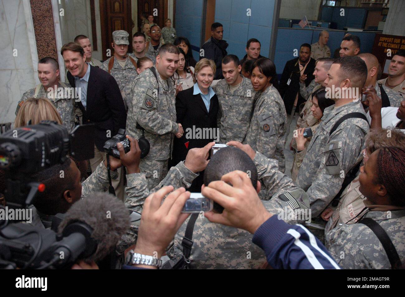070113-A-2224C-089. Base: Camp Vistory State: Al Faw Palace Country ...