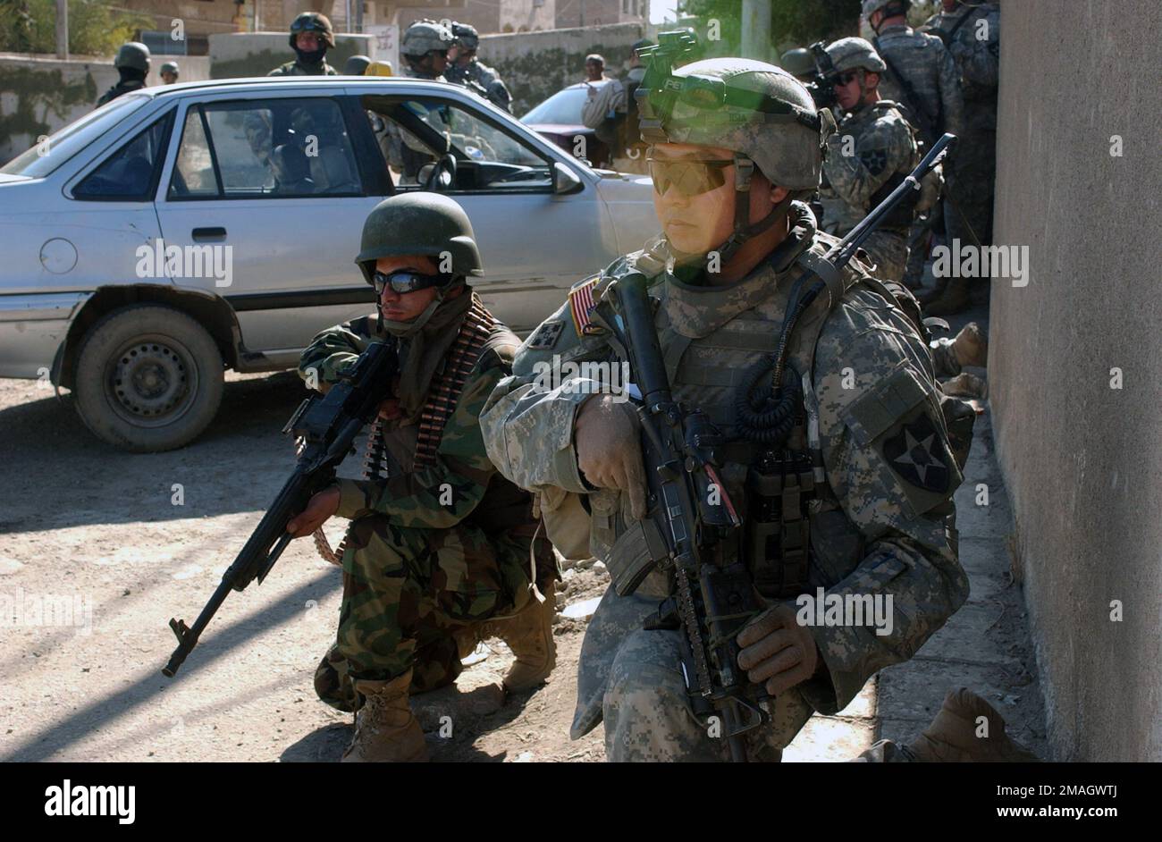 Enhanced night vision goggle hi-res stock photography and images - Alamy