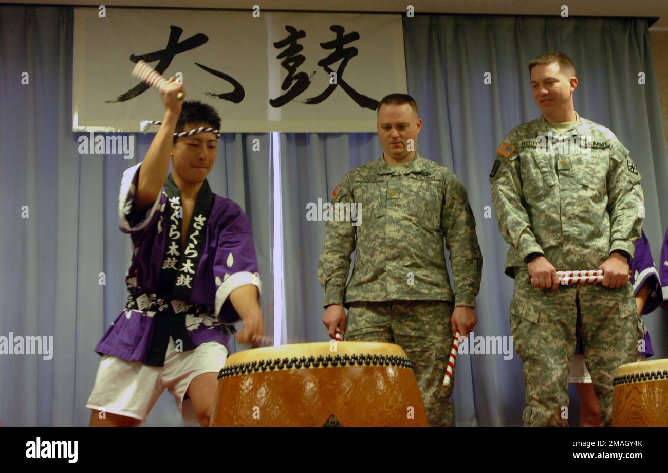 Taiko yama hi-res stock photography and images - Alamy