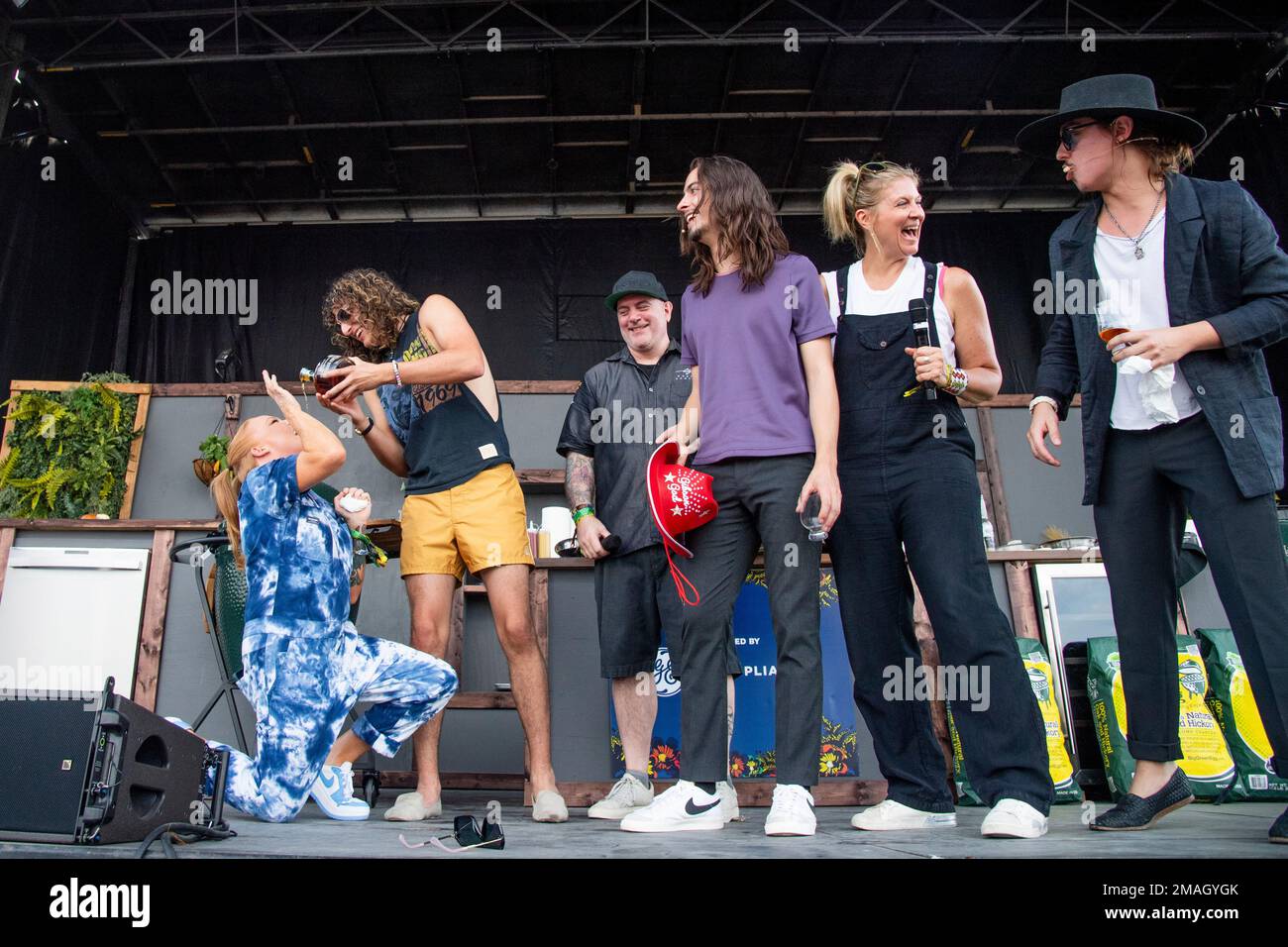 Tiffani Faison, left, Danny Wagner, Chris Santos, Sam Kiszka, Amanda ...