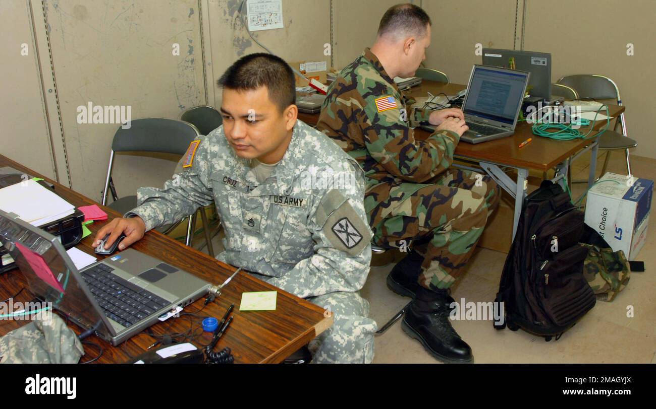 287th signal company hi-res stock photography and images - Alamy