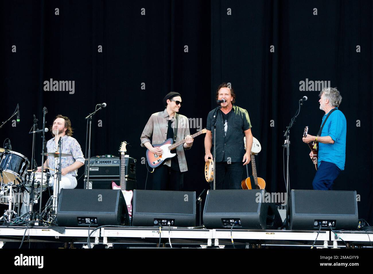 Liam Finn, lef, of Crowded House, Josh Klinghoffer, Eddie Vedder of ...