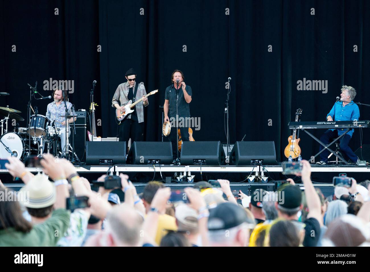 Liam Finn, lef, of Crowded House, Josh Klinghoffer, Eddie Vedder of ...
