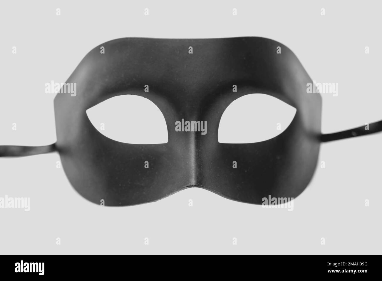 Male White Masquerade Masks