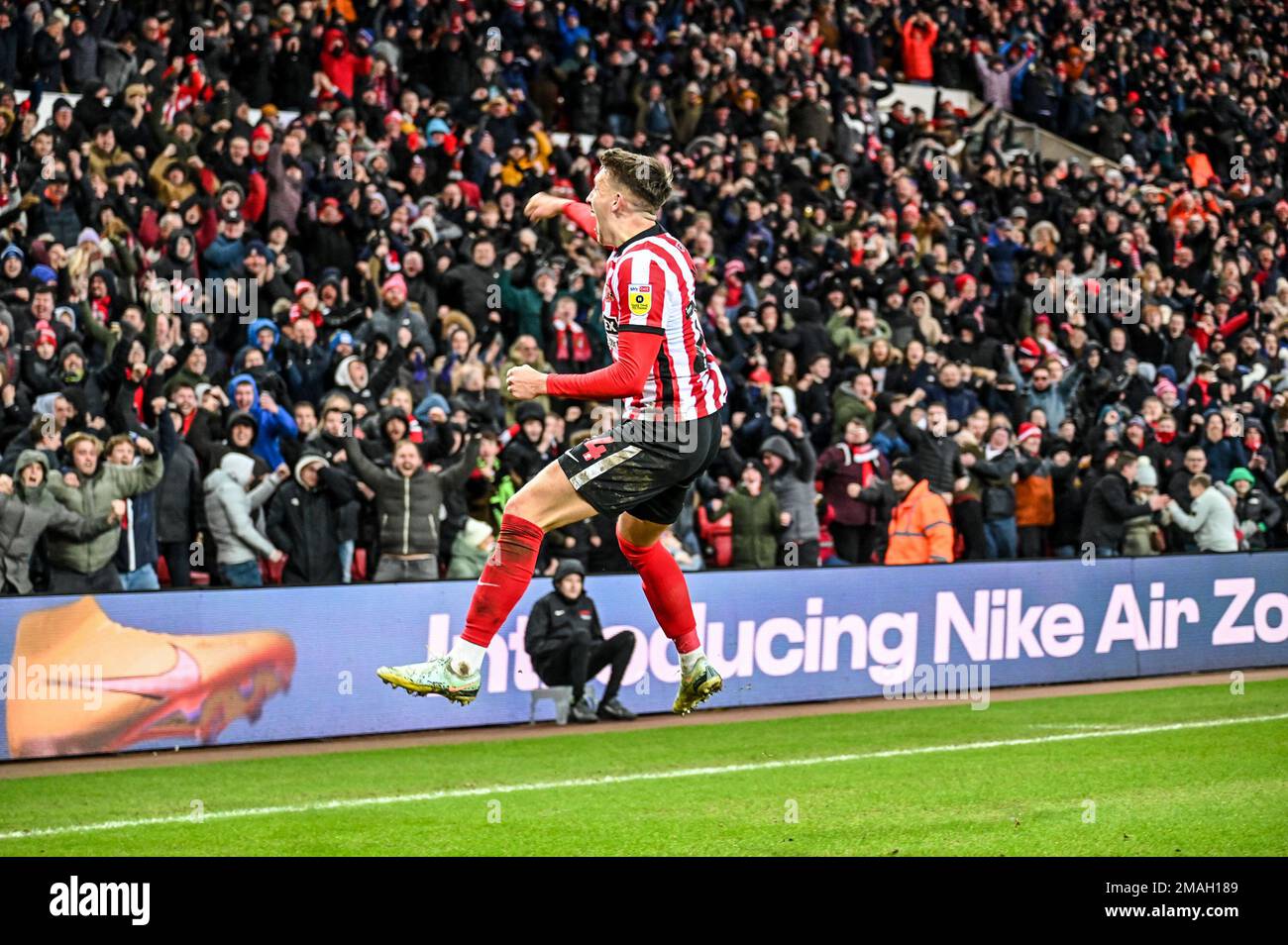Sunderland AFC midfielder Dan Neil celebrates scoring against Swansea ...