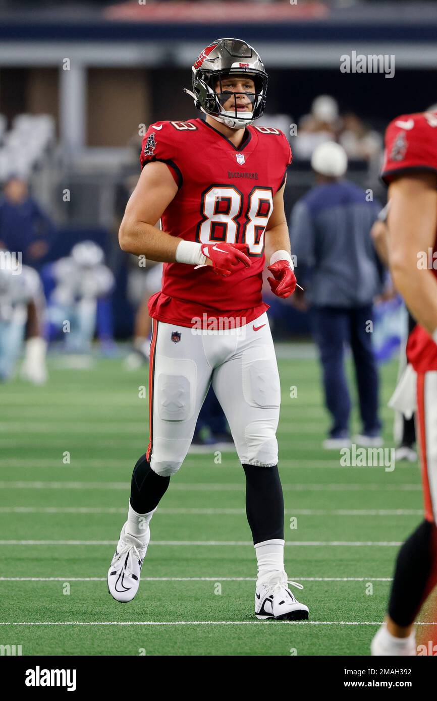 Tampa Bay Buccaneers tight end Cade Otton (88) warms up prior to an NFL ...
