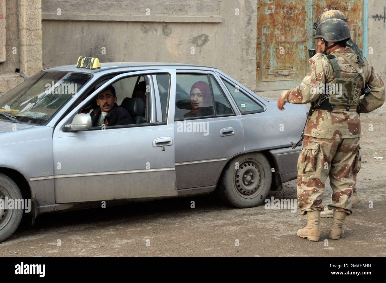 070317-M-2819S-040. Subject Operation/Series: IRAQI FREEDOM Base ...