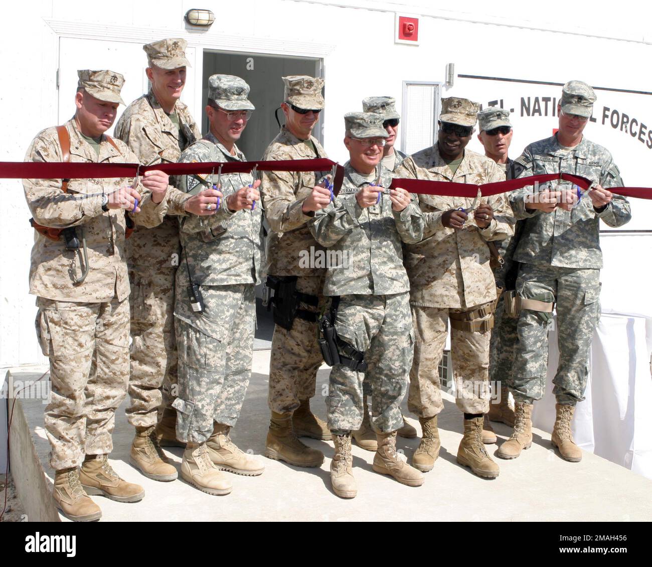 Military members multi national force iraq hi-res stock photography and ...