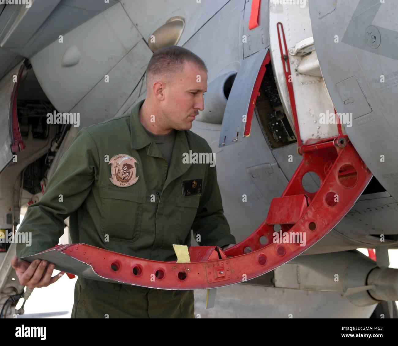 070320-M-2166H-009. Subject Operation/Series: IRAQI FREEDOM Base: Al ...